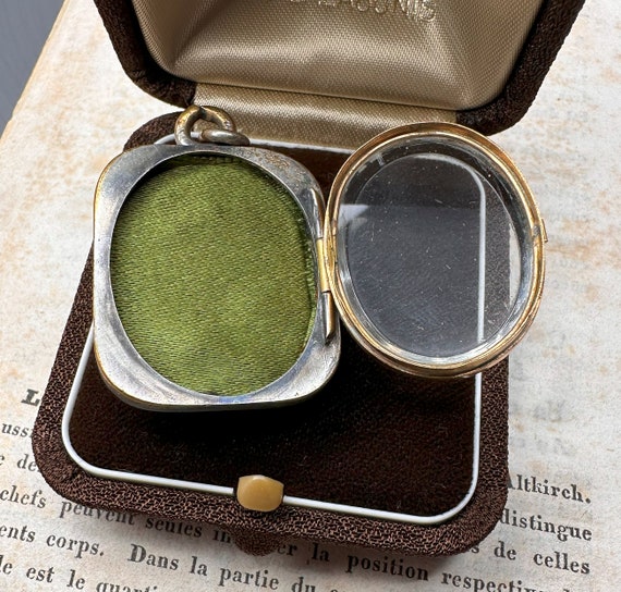 Antique Photo Locket, Roman Soldier Locket, French Ph… - Gem
