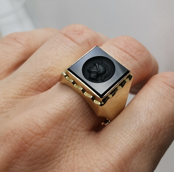 Vintage German 8k Gold Onyx Signet Ring, Intaglio, Ro… - Gem