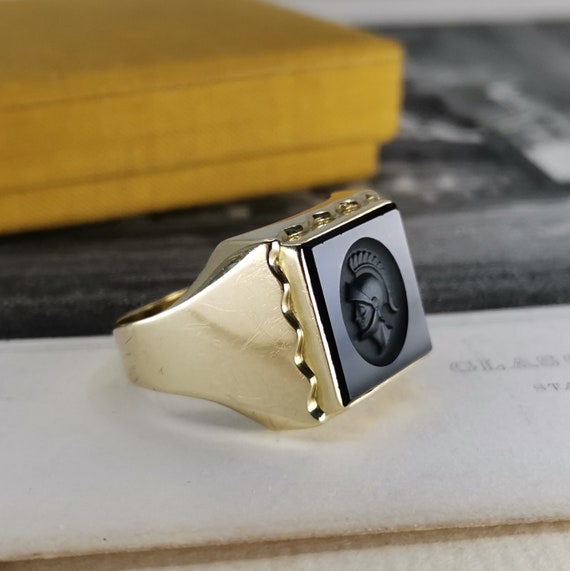 Vintage German 8k Gold Onyx Signet Ring, Intaglio, Ro… - Gem