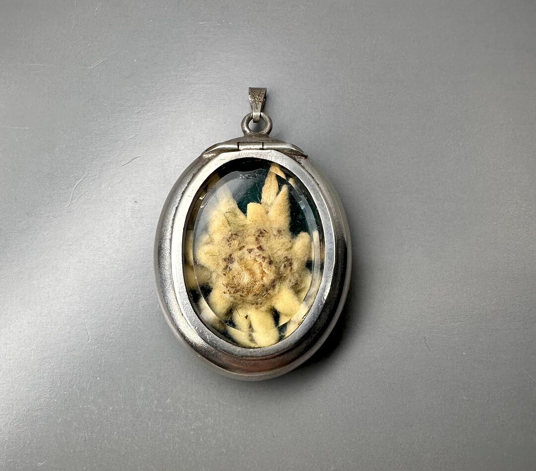 Antique Photo Locket, Edelweiss Floral Keepsake, 835 Silver, Silver ...