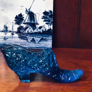 Blue Glass Boot Fenton Glass Daisy Button Pattern Collectible Figurine ...