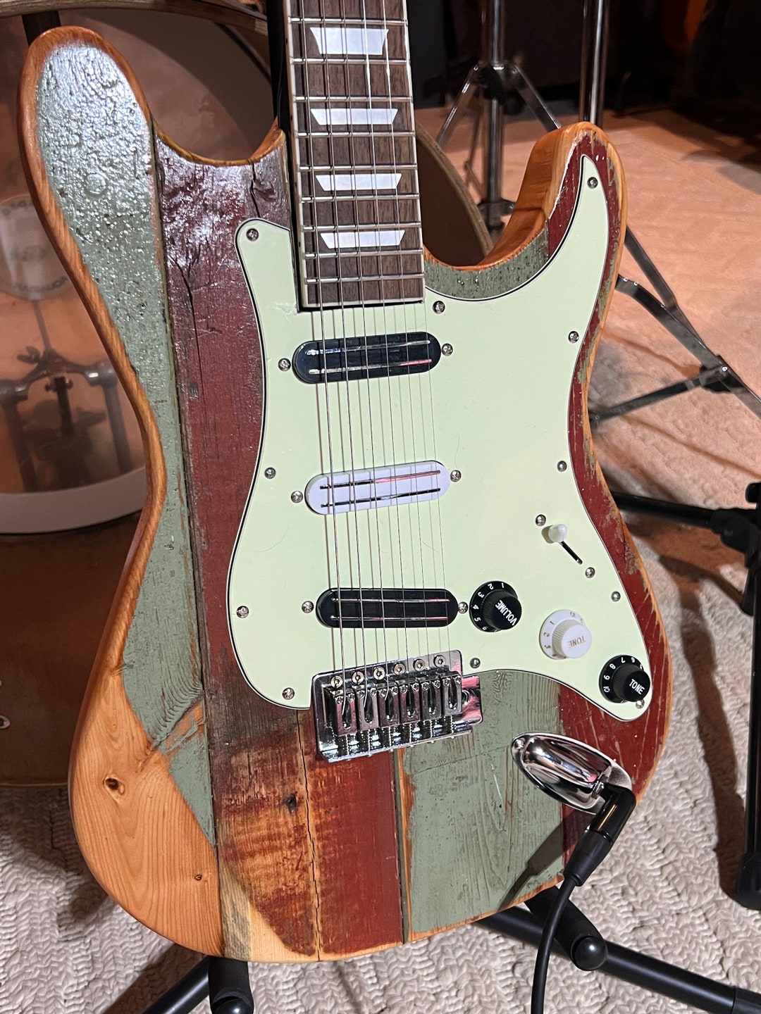 Barncaster Strat Style Guitar and Wall Art Combo - Etsy Canada