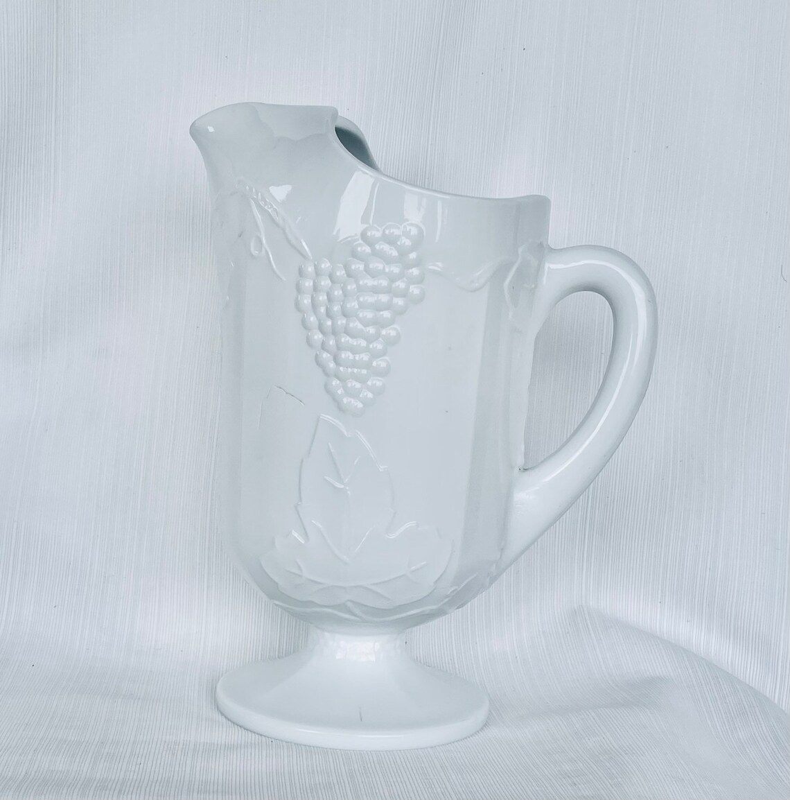 Milk Glass Pitcher/ Vintage Milk Glass Pitcher/ Indiana Glass Pitcher ...