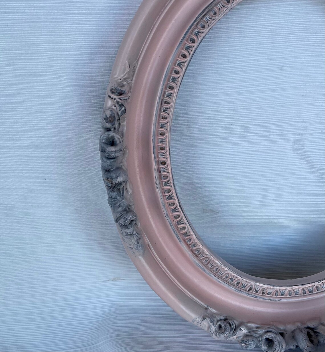 Oval Frame/ Vintage Oval Frame/ Pink Oval Frame/ Distressed - Etsy