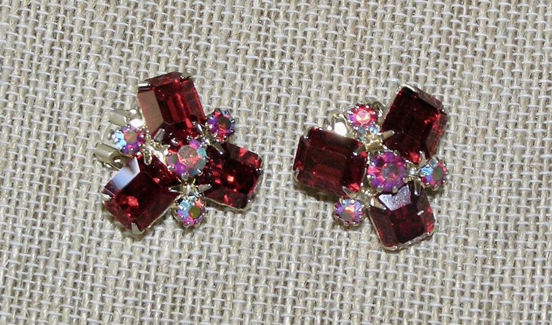 WEISS Signed Bright Red Emerald Cut Stone Earrings/clips With Red AB RS ...