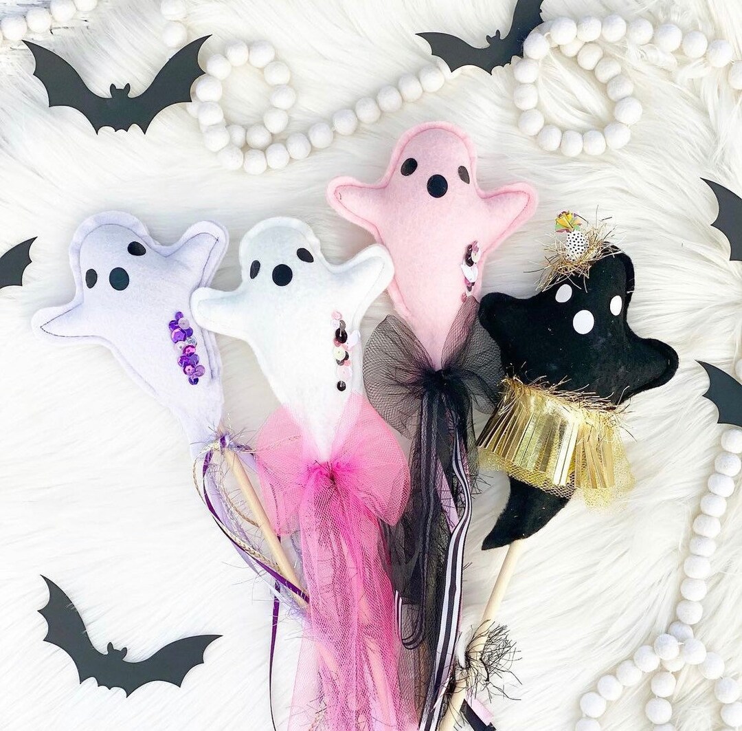 RTS Halloween Sequin Magical Wands - Bat Wand - Ghost Wand - Skeleton ...