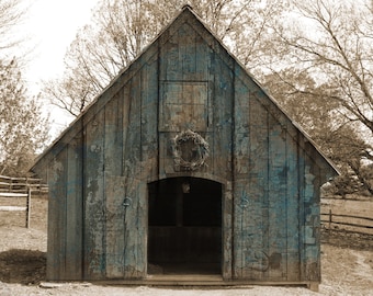 Blue barn | Etsy