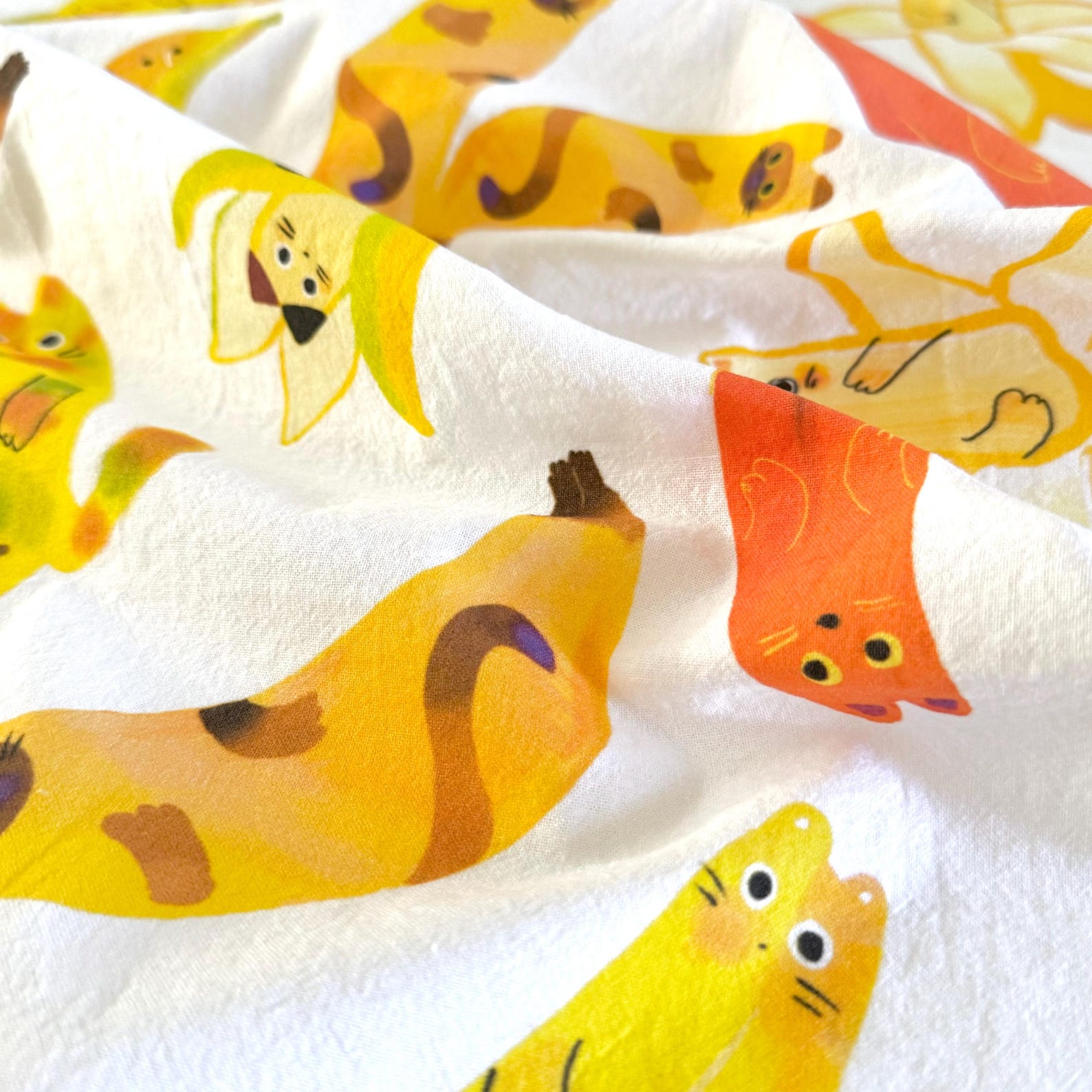 Banana Cat Tea Towel, Funny Gift for Cat Mom, Kitchen Gift, Party Host ...