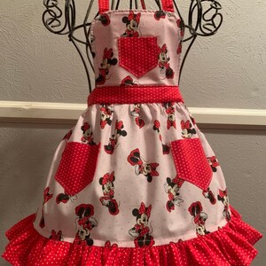 MINNIE MOUSE APRON - Etsy