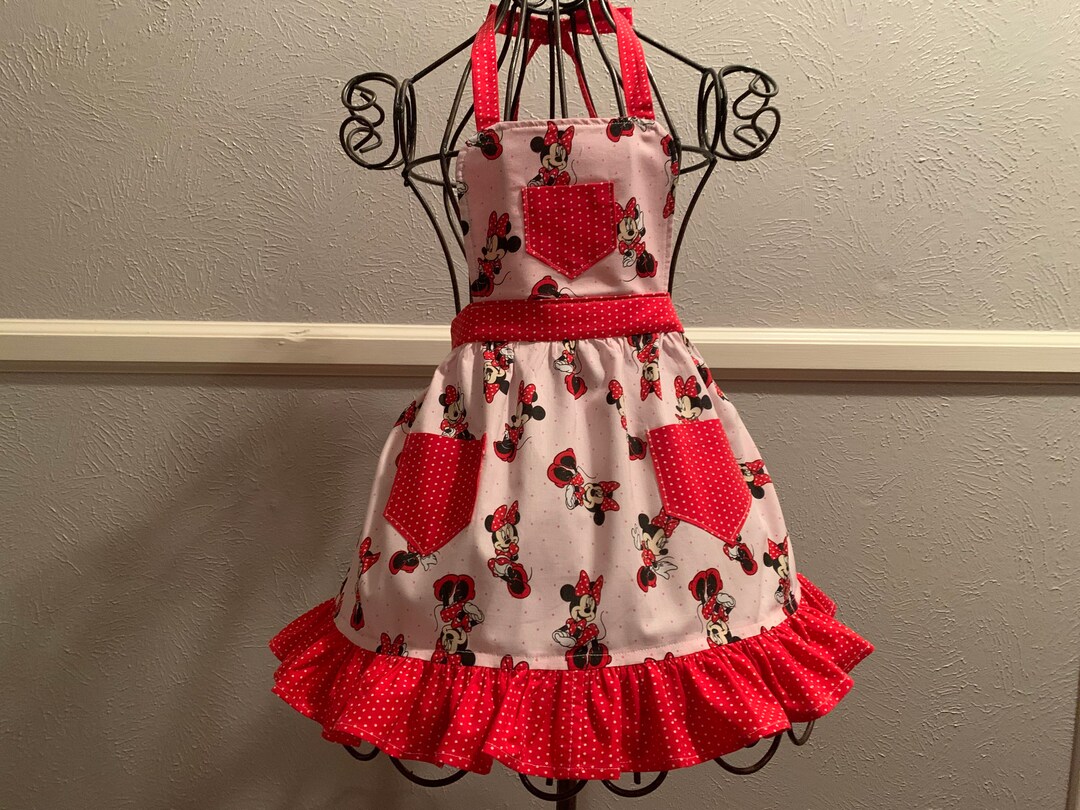 MINNIE MOUSE APRON - Etsy