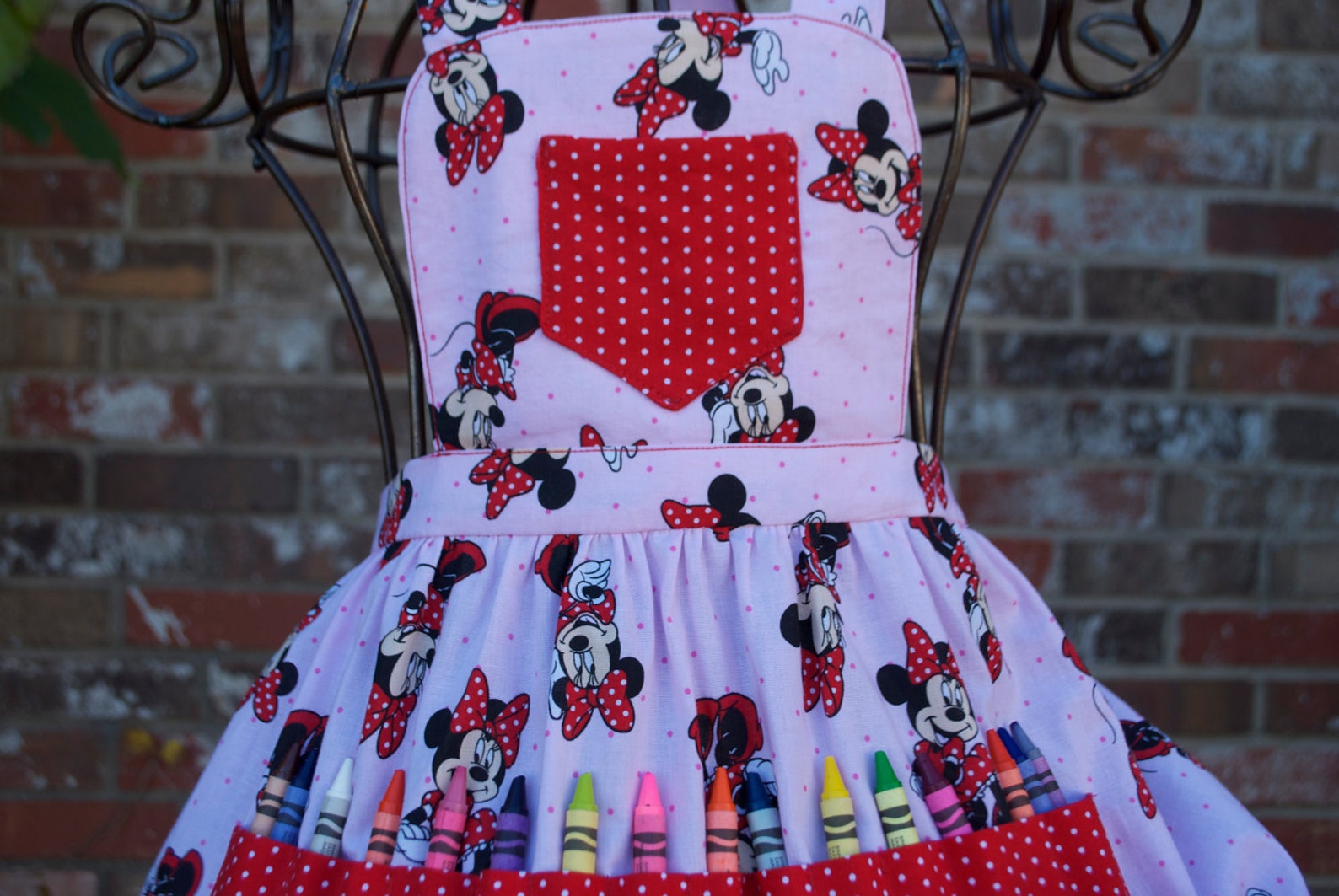MINNIE MOUSE APRON - Etsy