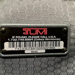 Tumi Duffle Gym Bag - Pre-owned # 624C Black Ballistic Nylon Bag With ...