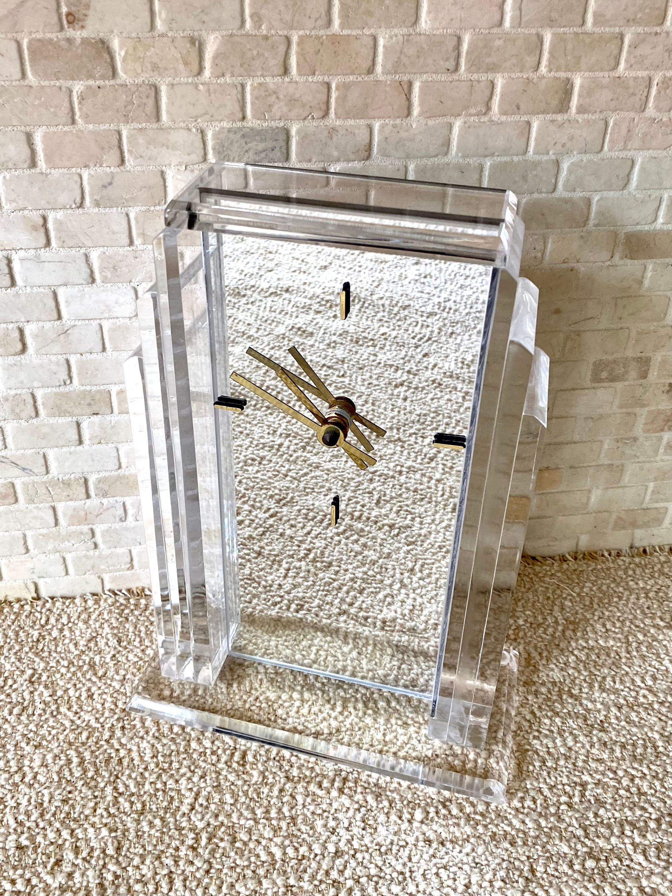 Van Teal Lucite Deco Clock - Vintage Art Deco Style Lucite Clock With ...
