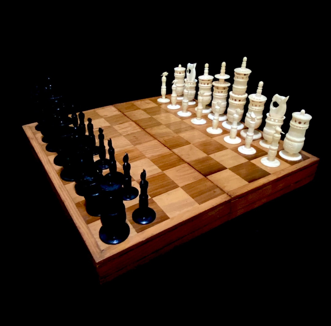 Barleycorn Pulpit Chess Set - Vintage Hand Carved Bovine Bone Chess Set ...