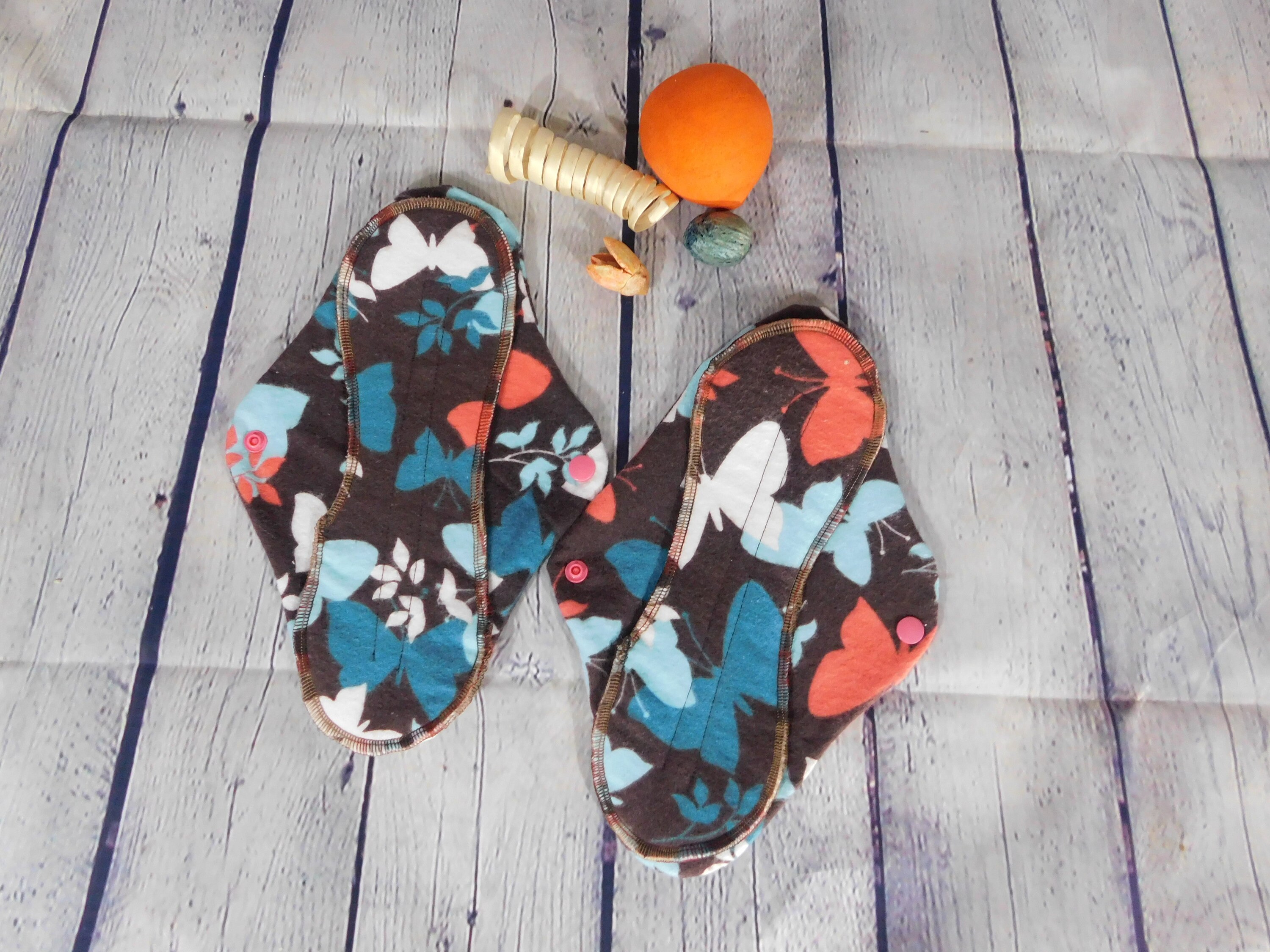 Six Reusable Slightly Imperfect 2 Maxi, 2 Regular and 2 Mini, Lady Pads ...