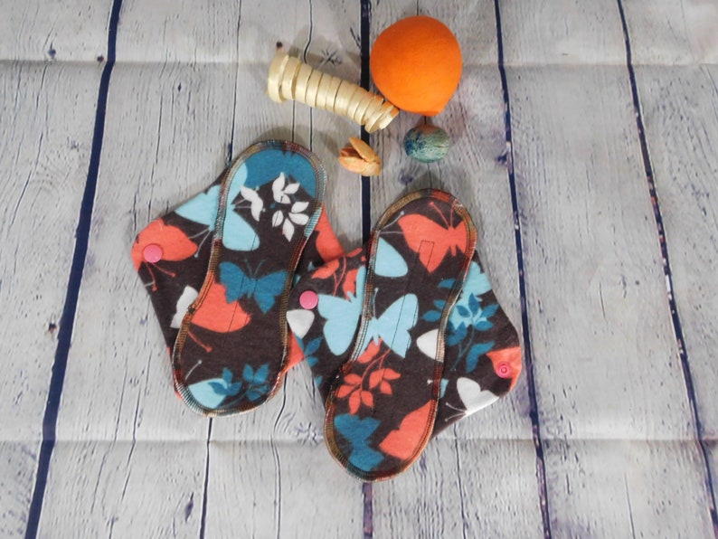 Six Reusable Slightly Imperfect 2 Maxi, 2 Regular and 2 Mini, Lady Pads ...