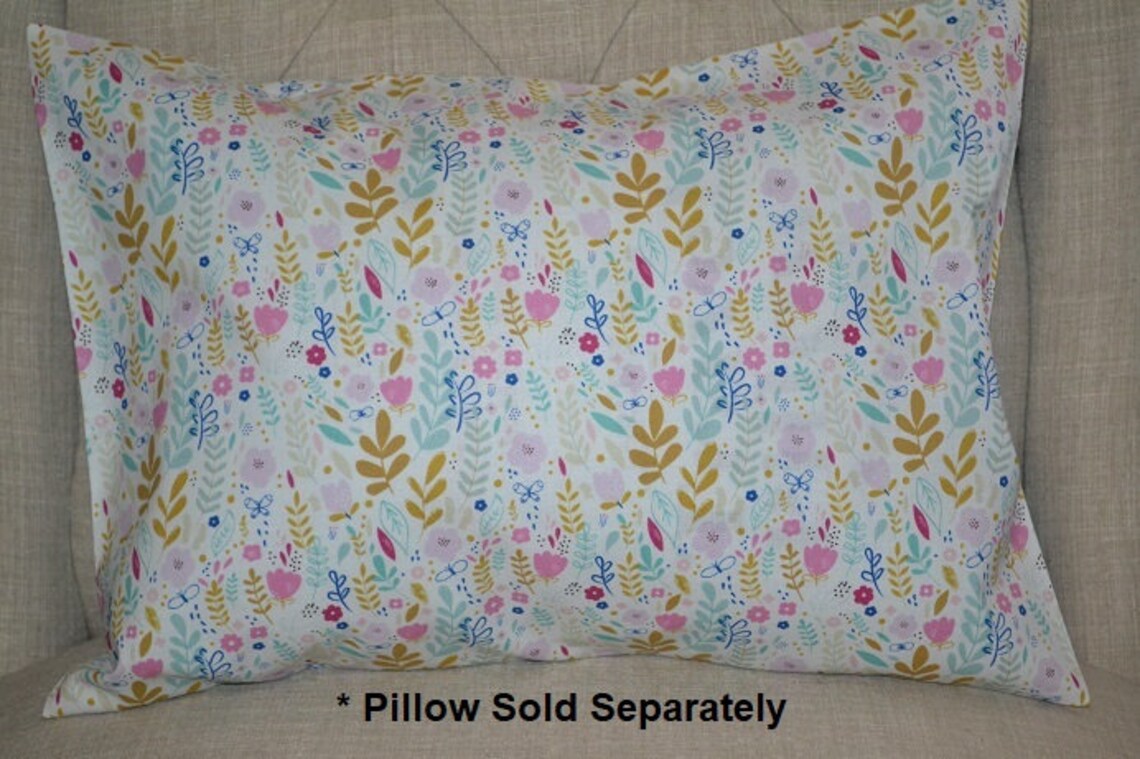 Travel Pillow Case / Accent Pillow Case of SPRING Wild Flowers - Etsy