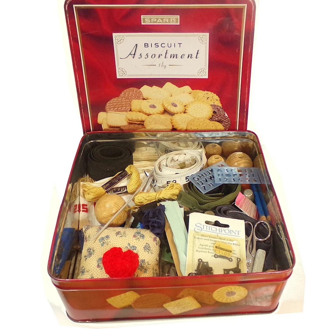 Vintage Biscuit Box Sewing Tin With 60 Sewing Accessories, Pin Cushion ...