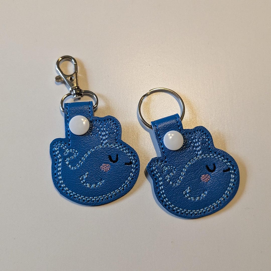 Whale Keychain / Bag Tag / Bag Accessory / Keychain / Snap Tab Key Fob ...