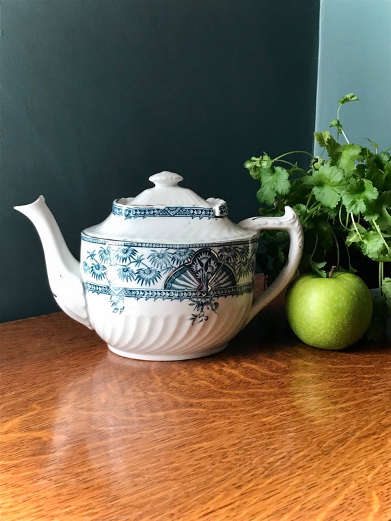Tea pot Victorian In Queen Anne pattern Aesthetic Movement | Etsy