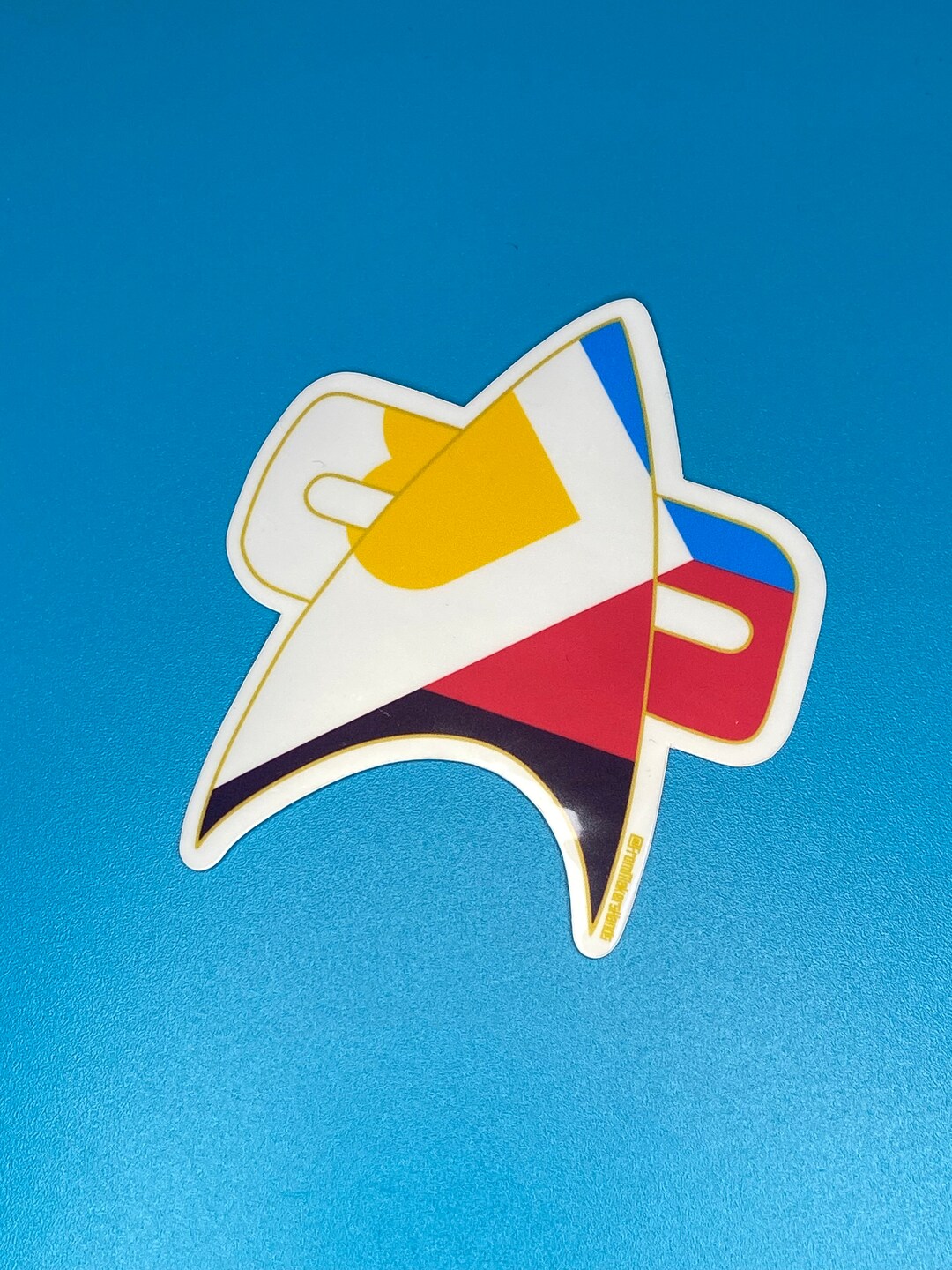 Polyamorous Pride Combadge, Star Trek, Voyager, DS9, Sticker - Etsy