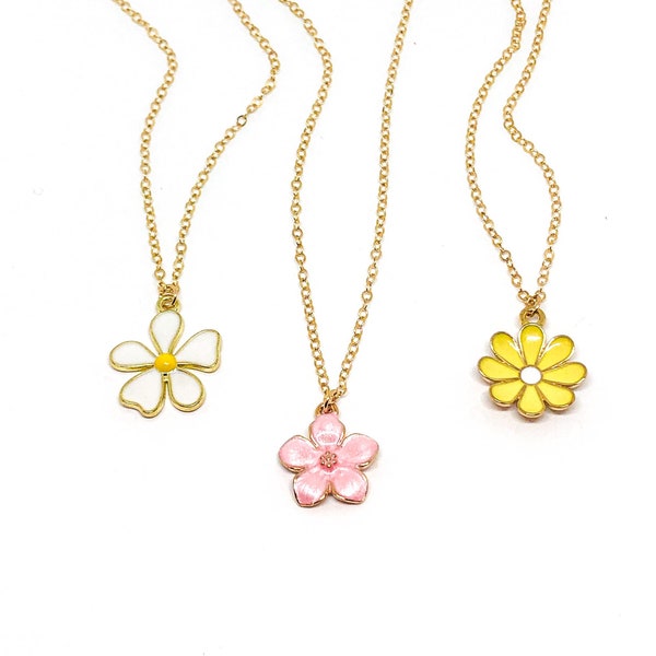 Yellow Flower Necklace - Etsy