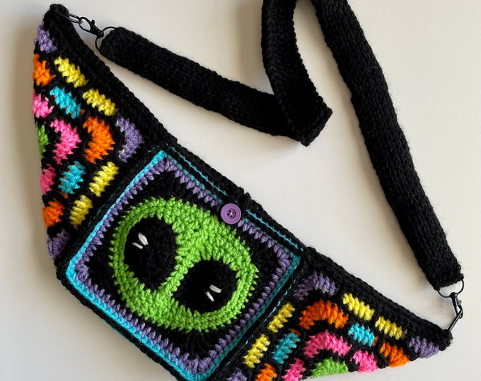 Crochet Alien Granny Square Crossbody Bag - Etsy