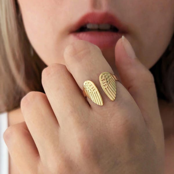 Angel Wings Ring - Etsy