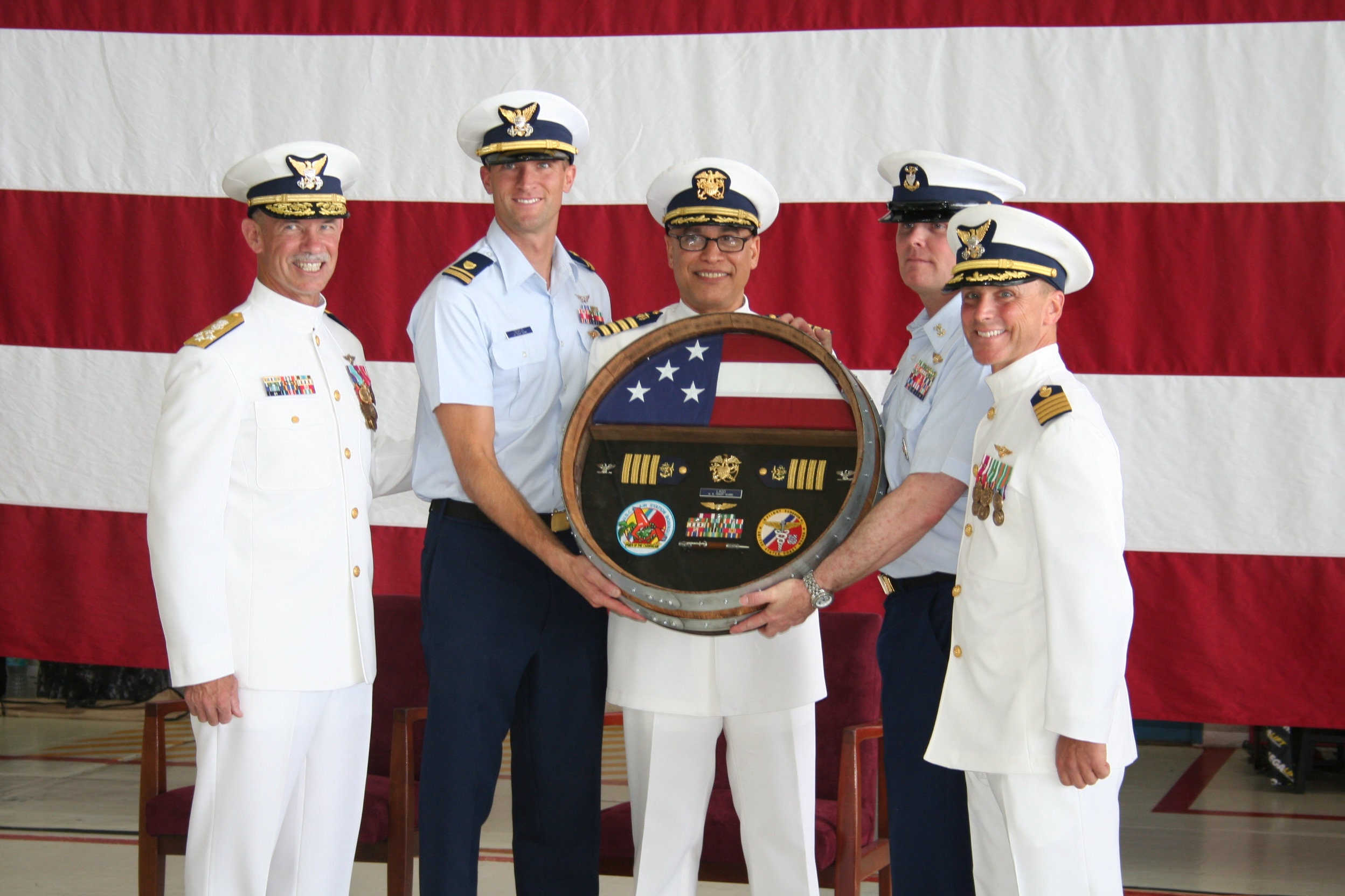 Wine Barrel Military/law Enforcement Retirement Shadow Box - Etsy Canada