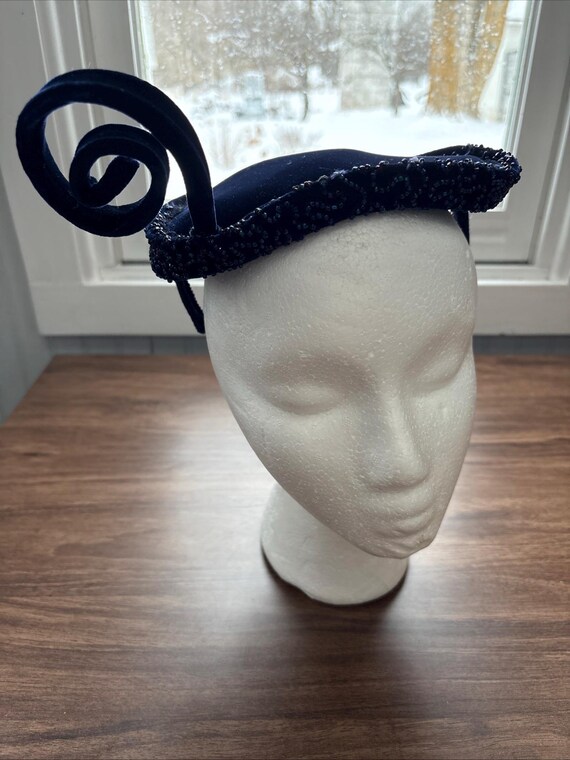 Vintage 1920’s-1940’s Blue Velvet Hat - Gem
