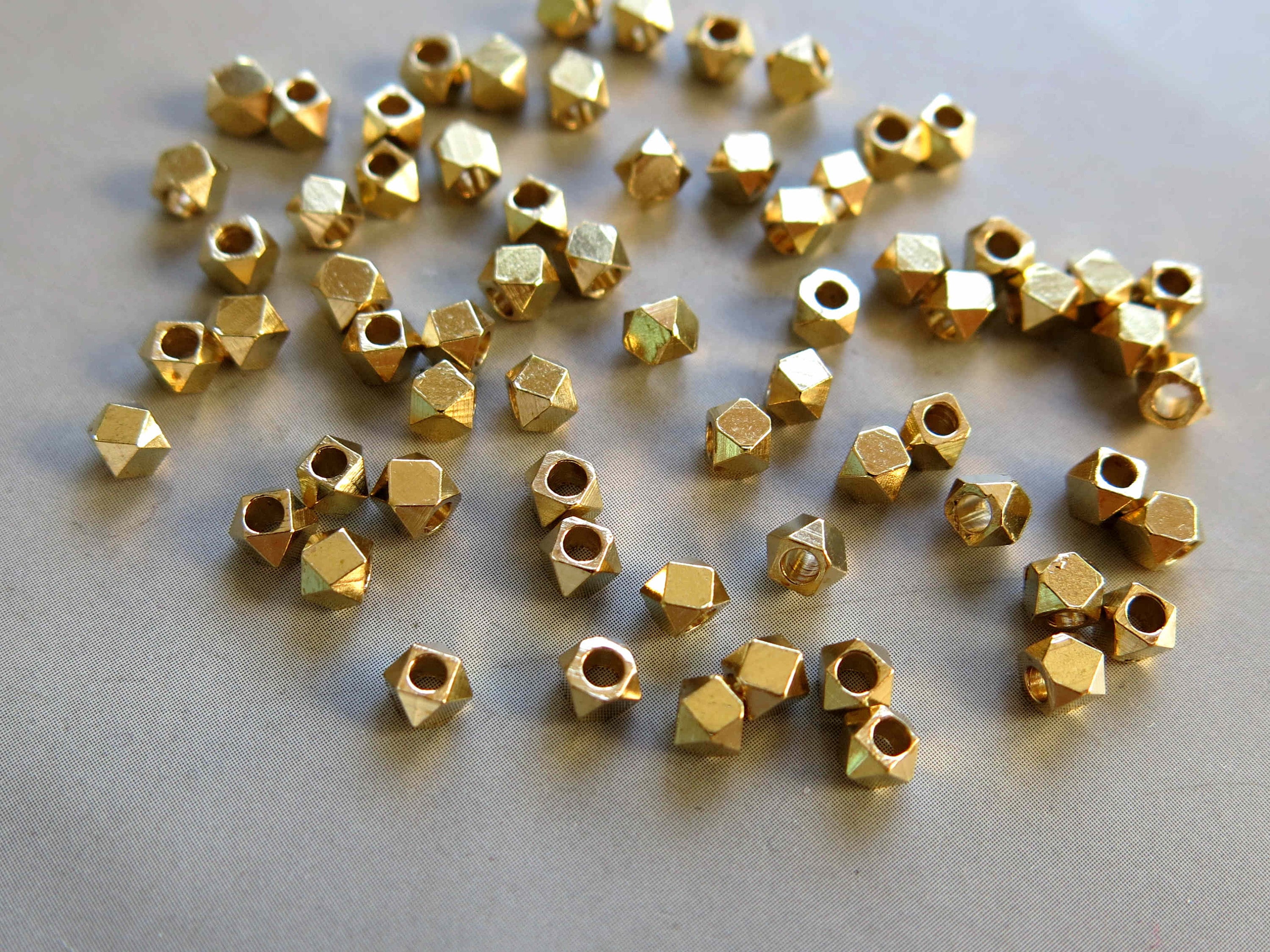 200pcs Raw Brass Triangle Faceted Beads Spacer Beads 3mm - Etsy