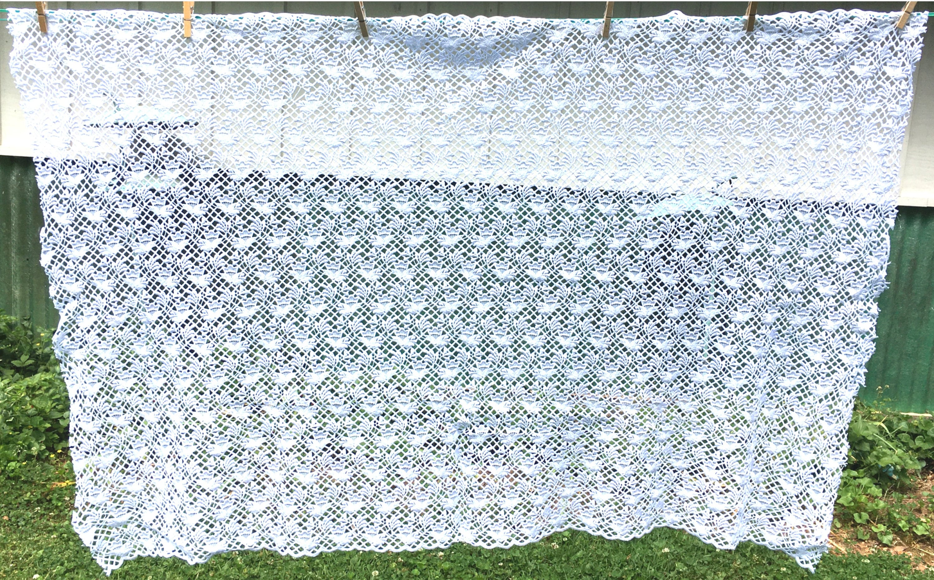 Heavy White Lace Fabric Floral Trellis Open Synthetic 54 X 36 Inches ...
