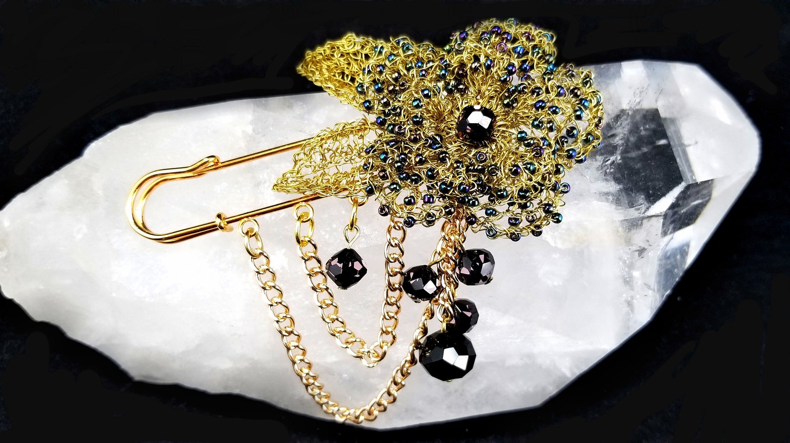 Wire Crochet Gold Pin Brooch - Etsy