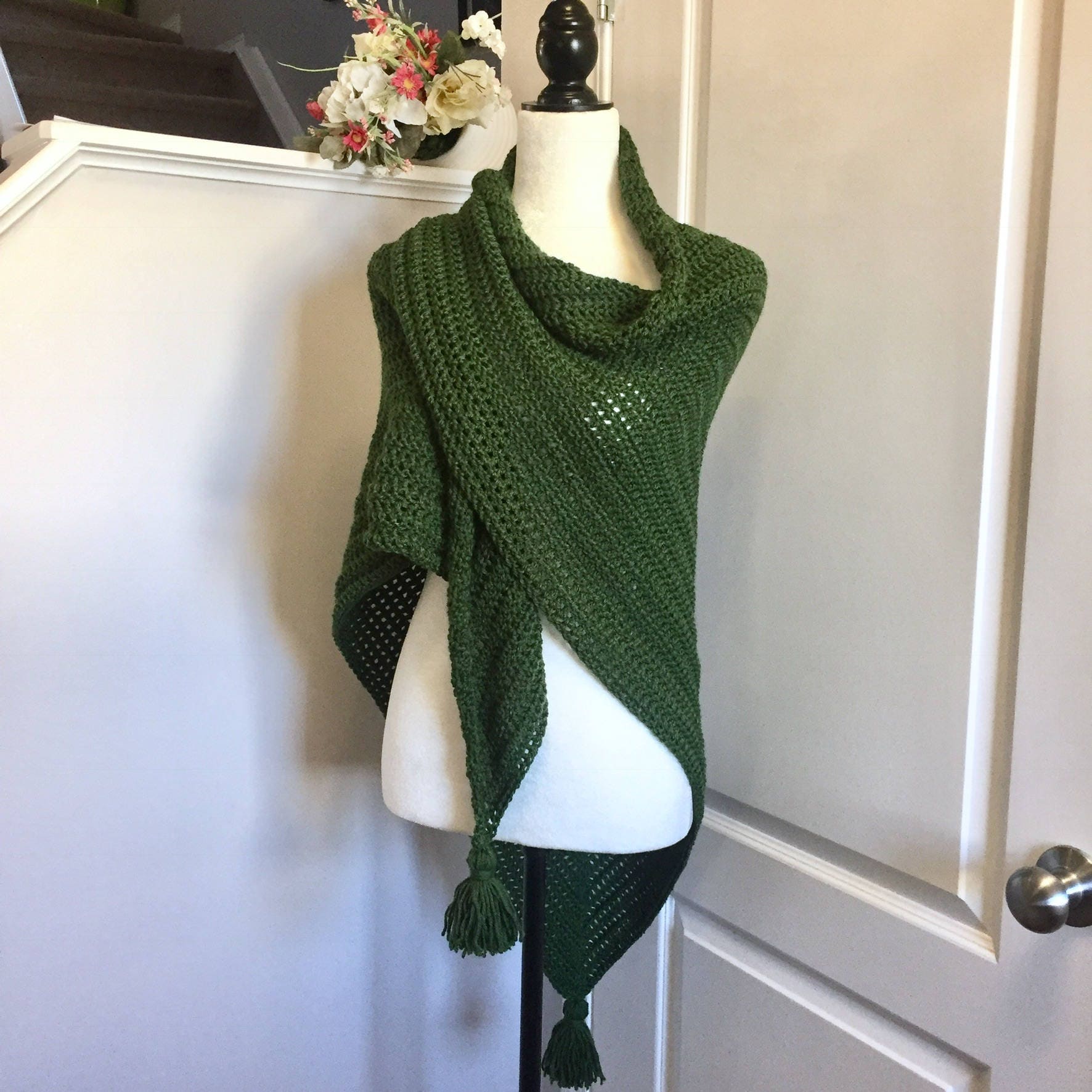 Crochet Pattern // the Hassle Free Tassel Scarf | Etsy