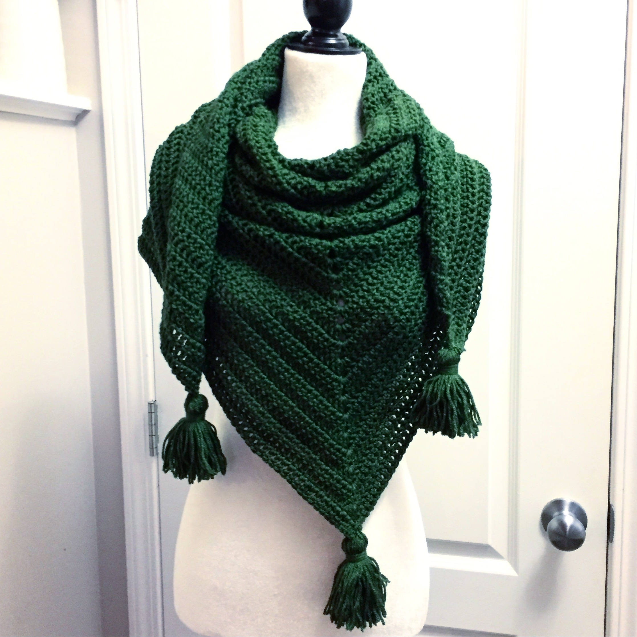 Crochet Pattern // the Hassle Free Tassel Scarf | Etsy