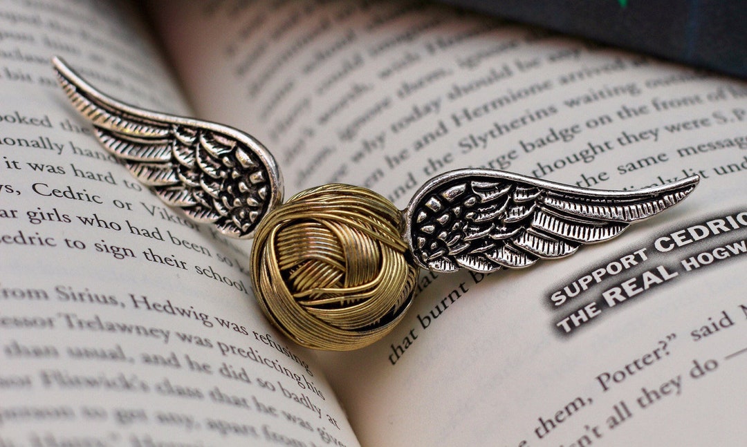 MADE TO ORDER! Gold Winged Wizard Ornament - Etsy