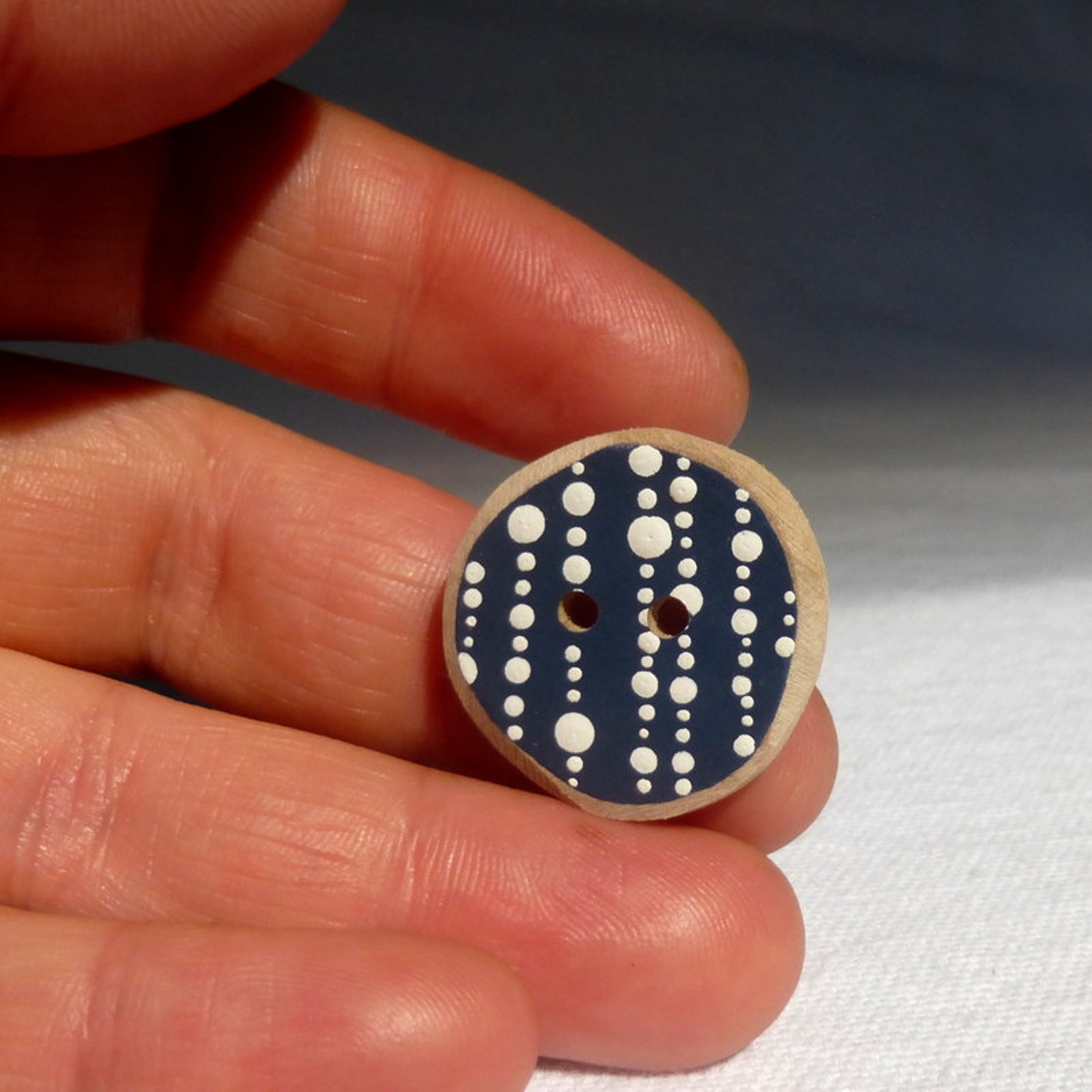 2 Navy Blue Wood Buttons With White Dots, Blue Wooden Sewing Buttons 1 ...