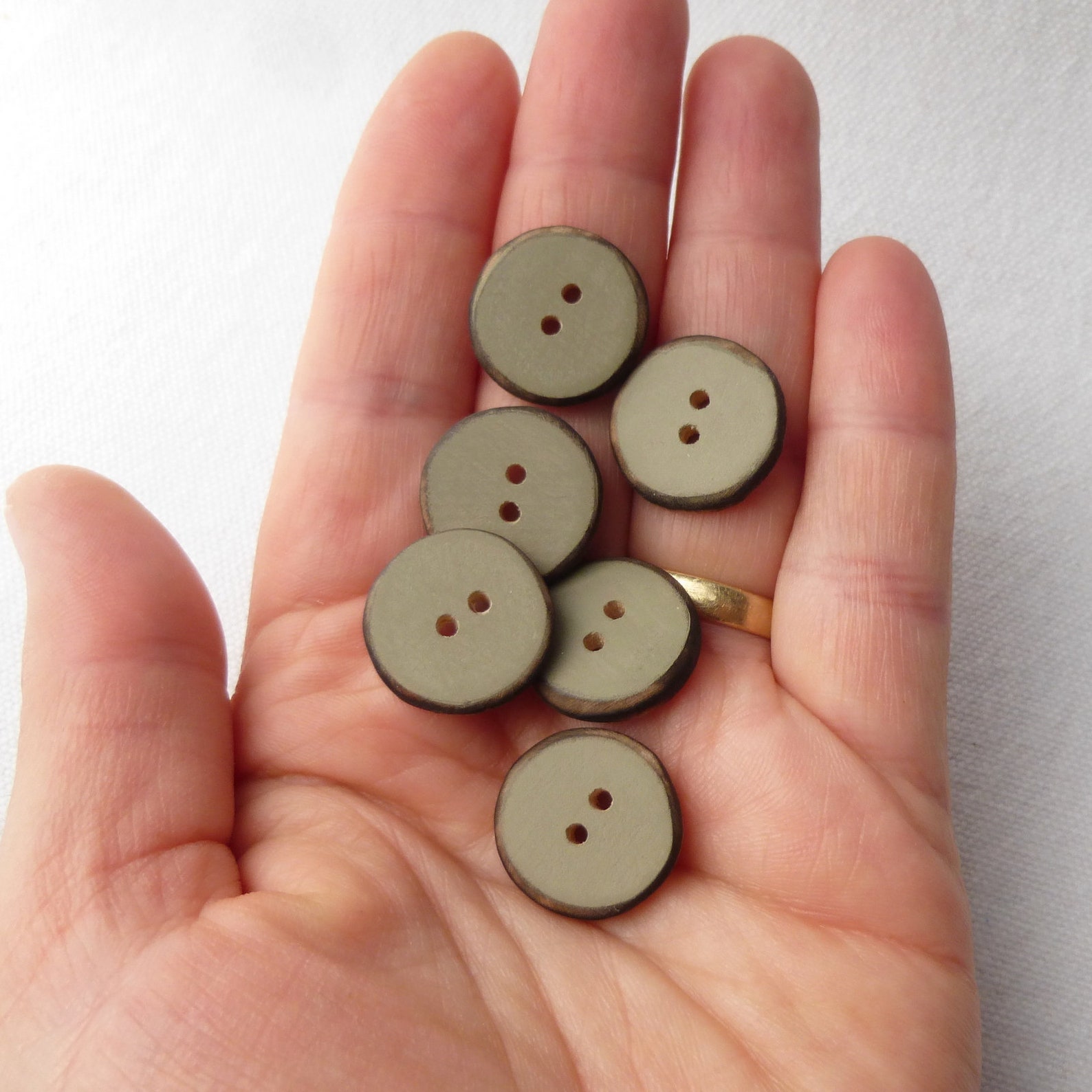 6 Small Tan Buttons Small Wooden Buttons Dark Tan Sewing - Etsy