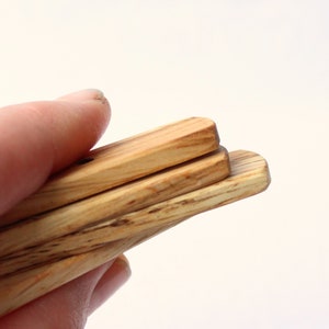 Wood Grain Buttons, 4 Large Aged Oak Buttons, Wooden Toggle Buttons ...