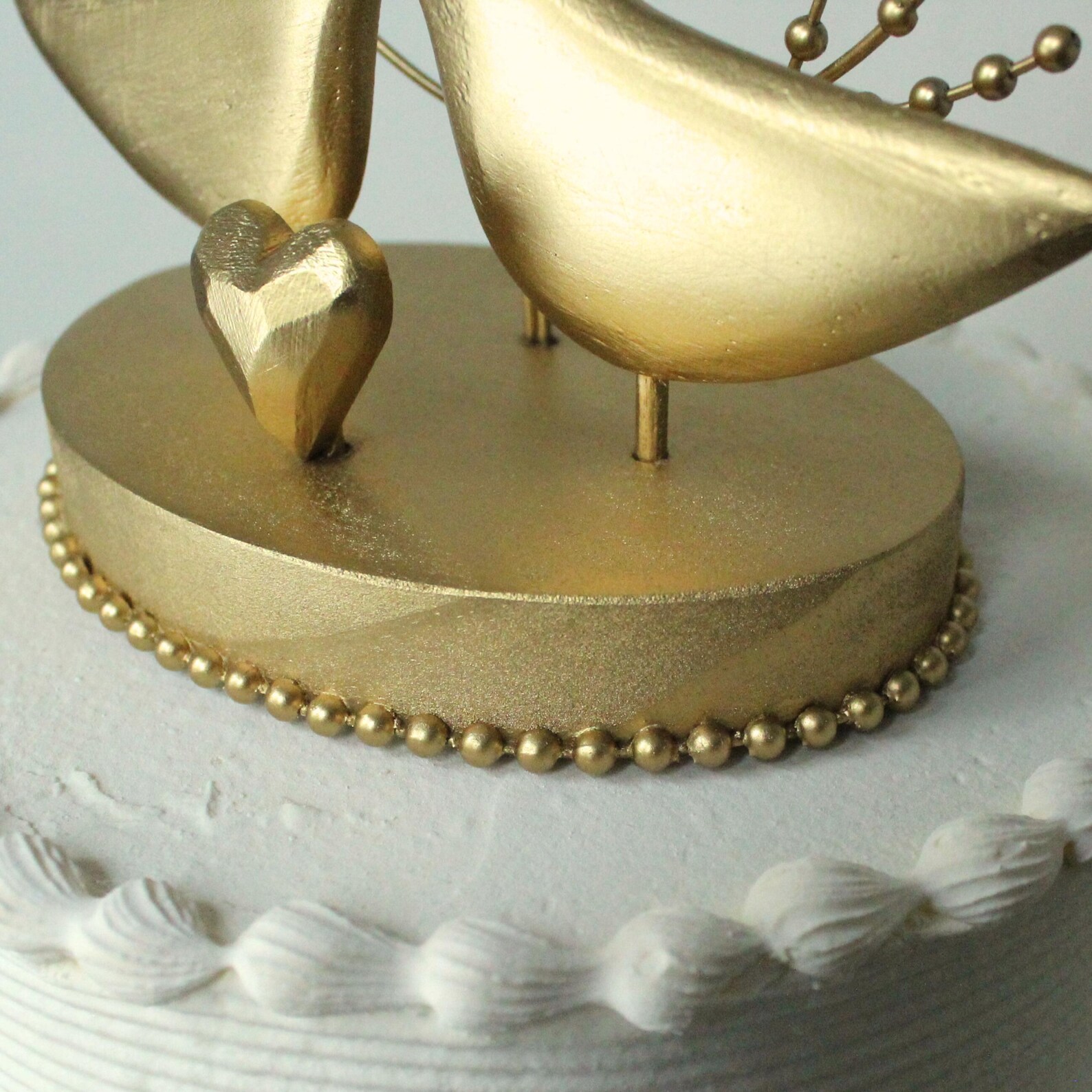 Gold Anniversary Cake Topper With Lovebirds and Heart, Gold Wedding ...