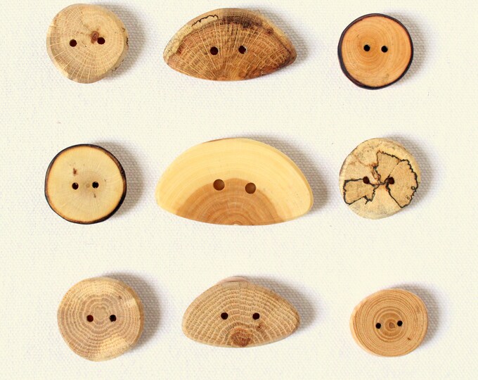 9 Small Wood Buttons Spalted Oak Buttons 3/4 - Etsy