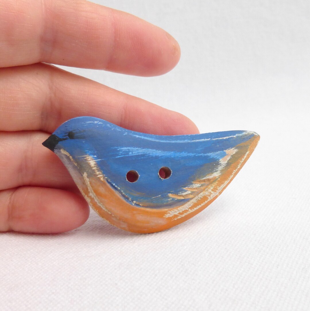 Bluebird Button, Carved Sewing Button, Large Wood Bird, Wood Bird ...