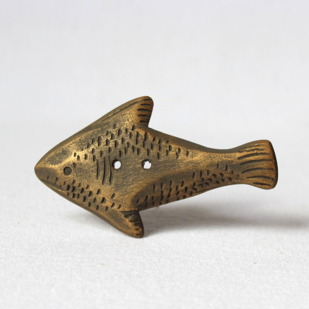 Scandinavian Style, Carved Fish Button, Wood Fish Sewing Button, Gift ...