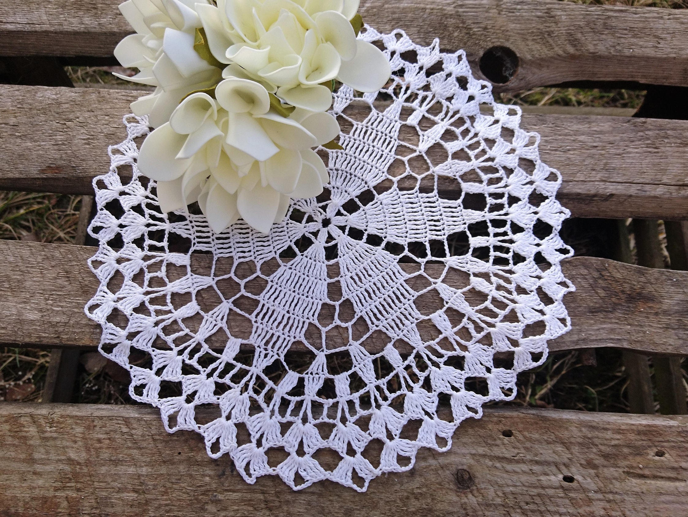 Crochet Linen Doilies 10, White Linen Tablecloth, Crochet Placemats ...