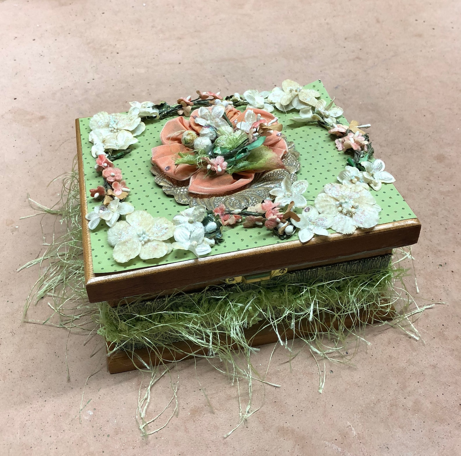 OOAK Floral Embellished Cigar Box, Vintage Style Keepsake - Etsy
