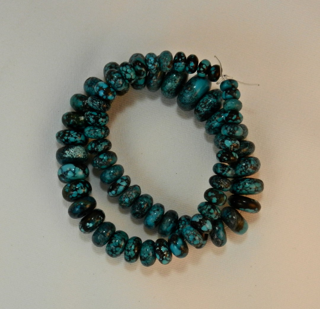 Brilliant Sky Blue, Heavy Black Matrix, With Some Quartz Graduated From ...