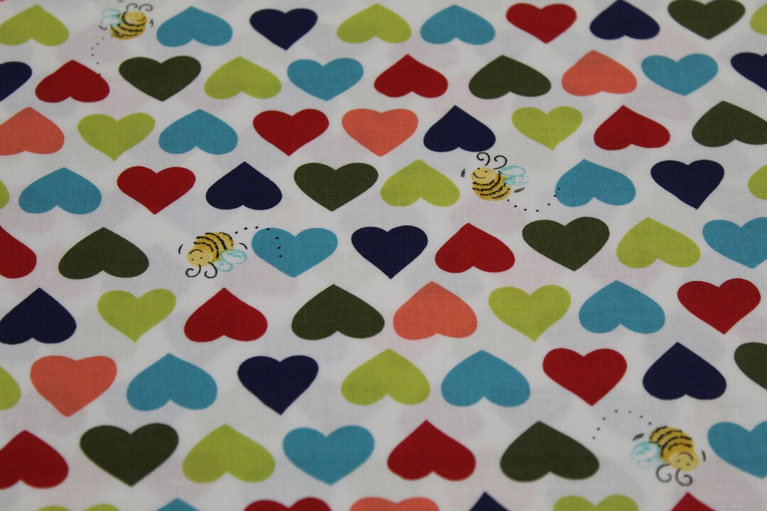 World of Suzybee Hearts and Bees Fabric - Etsy