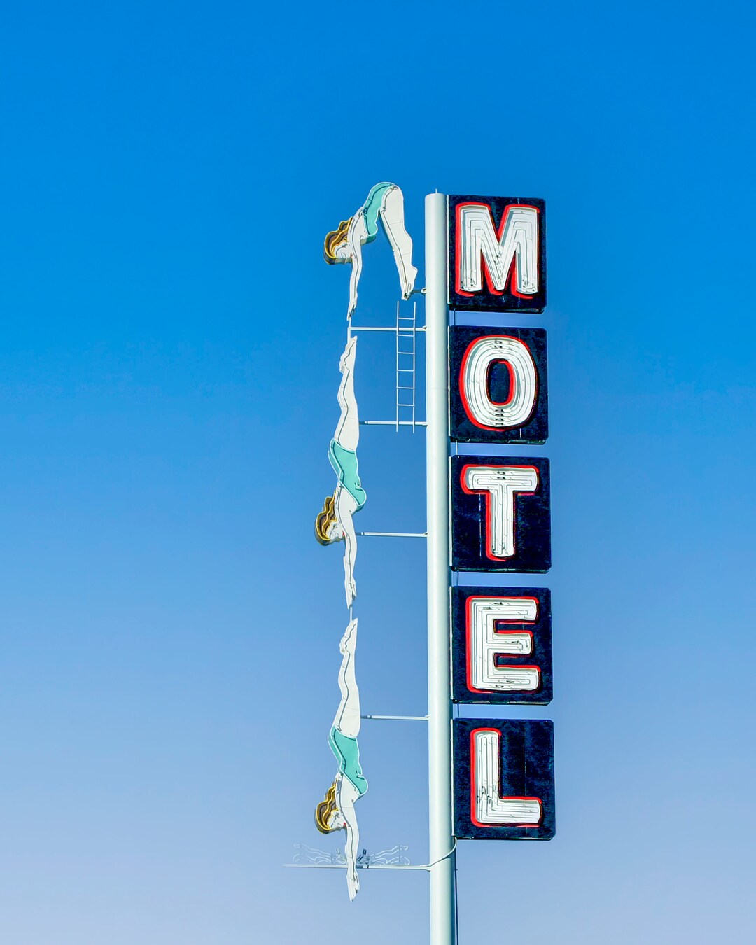 Mesa Diving Girl Retro Neon Sign Photo, Vintage Motel Sign, Starlight ...
