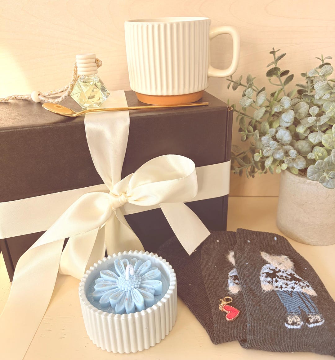 Curated Gift Box “ Frosted Forest” With Soy Candle , Socks ,cup With ...