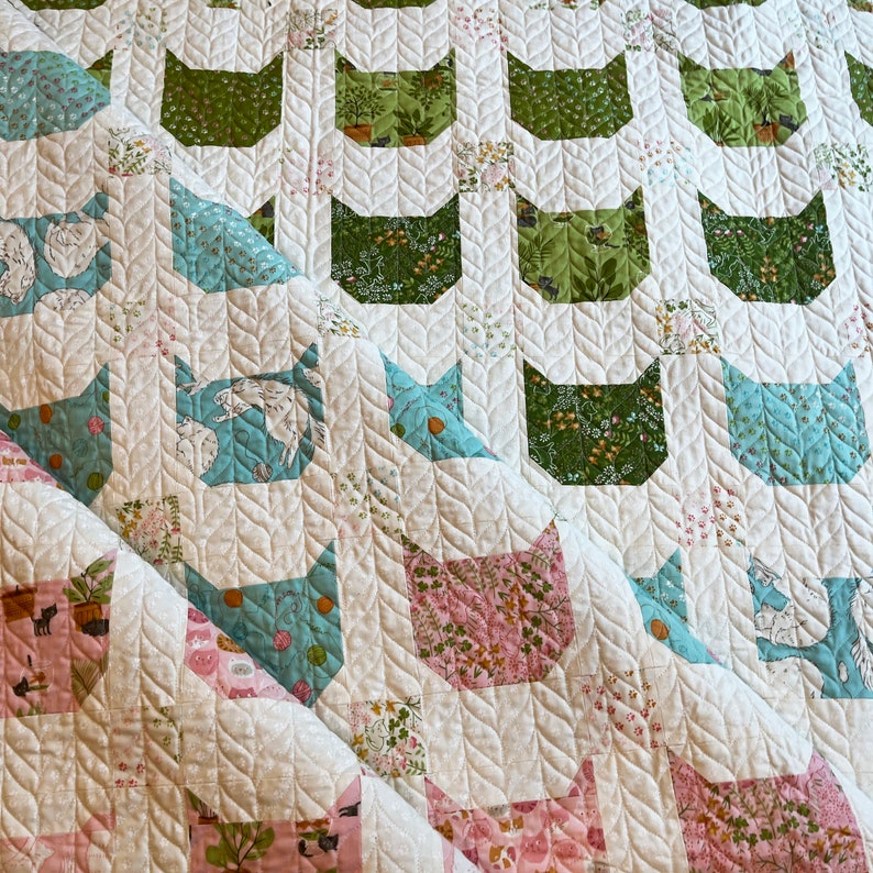 Kitty Cat Scallop Stacy Iest Hsu Quilt Pattern PDF - Etsy